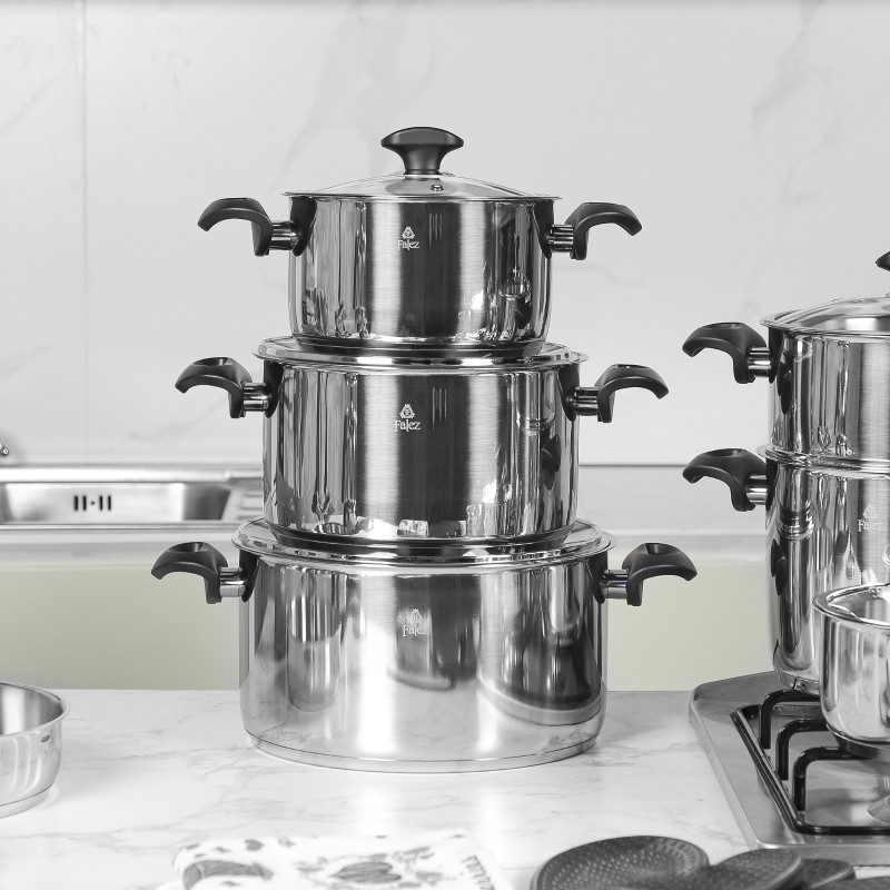 Batterie de Cuisine en Inox 18/10 45 Pièces Noir- Falez